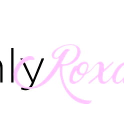 ROXANA: 'n Artisteige en Kunstmodel op OnlyFans